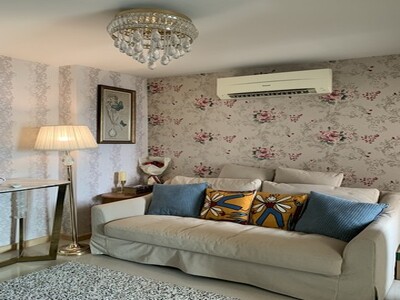 ให้เช่าห้องพักหรูที่ลิฟวิ่งเพลสคอนโด ปากซอยลาดพร้าว 140 ghy6