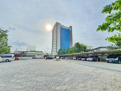 ให้เช่าสำนักงาน 500 ตรม. RS tower ถนนรัชดาภิเษก ติด MRT ศูนย์วัฒน