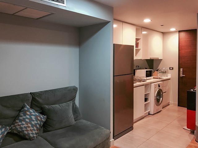 Sale Condo Quad Silom 150 M. to BTS Chong Nonsi