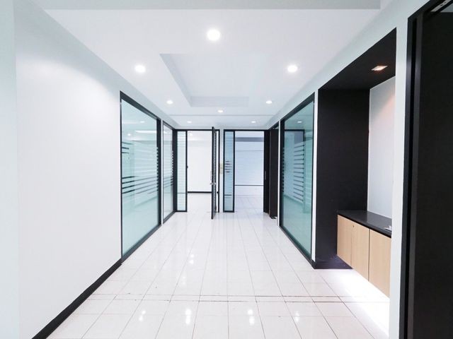 ให้เช่า สำนักงาน ตึก SSP Tower เอกมัย