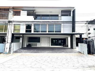 POR2299 ขาย เอสทารา ฮาเว่น พัฒนาการ 20 Estara Haven Pattanakarn